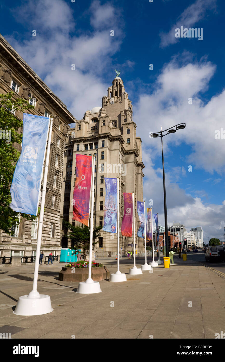 Liverpool Liver buildings Stock Photo - Alamy