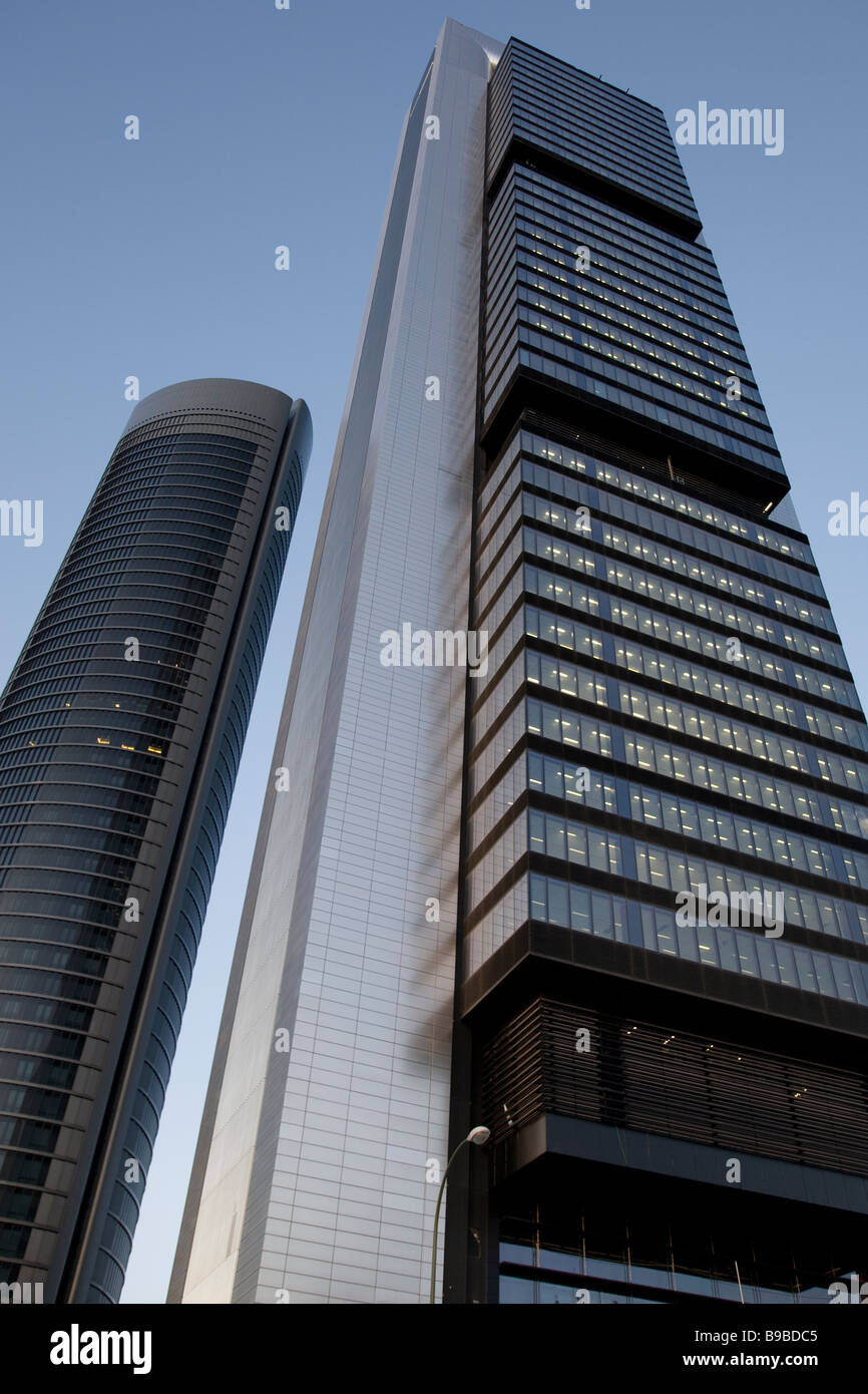 Caja Madrid Tower by Foster and Sacyr Vallehermoso Tower by Carvajal ...