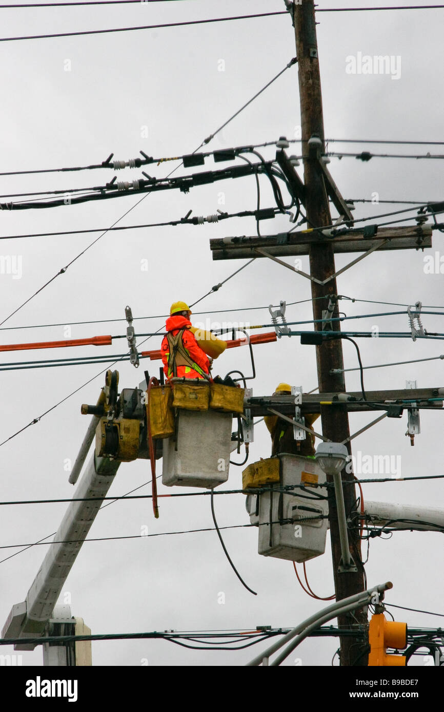Verizon telephone pole hi-res stock photography and images - Alamy