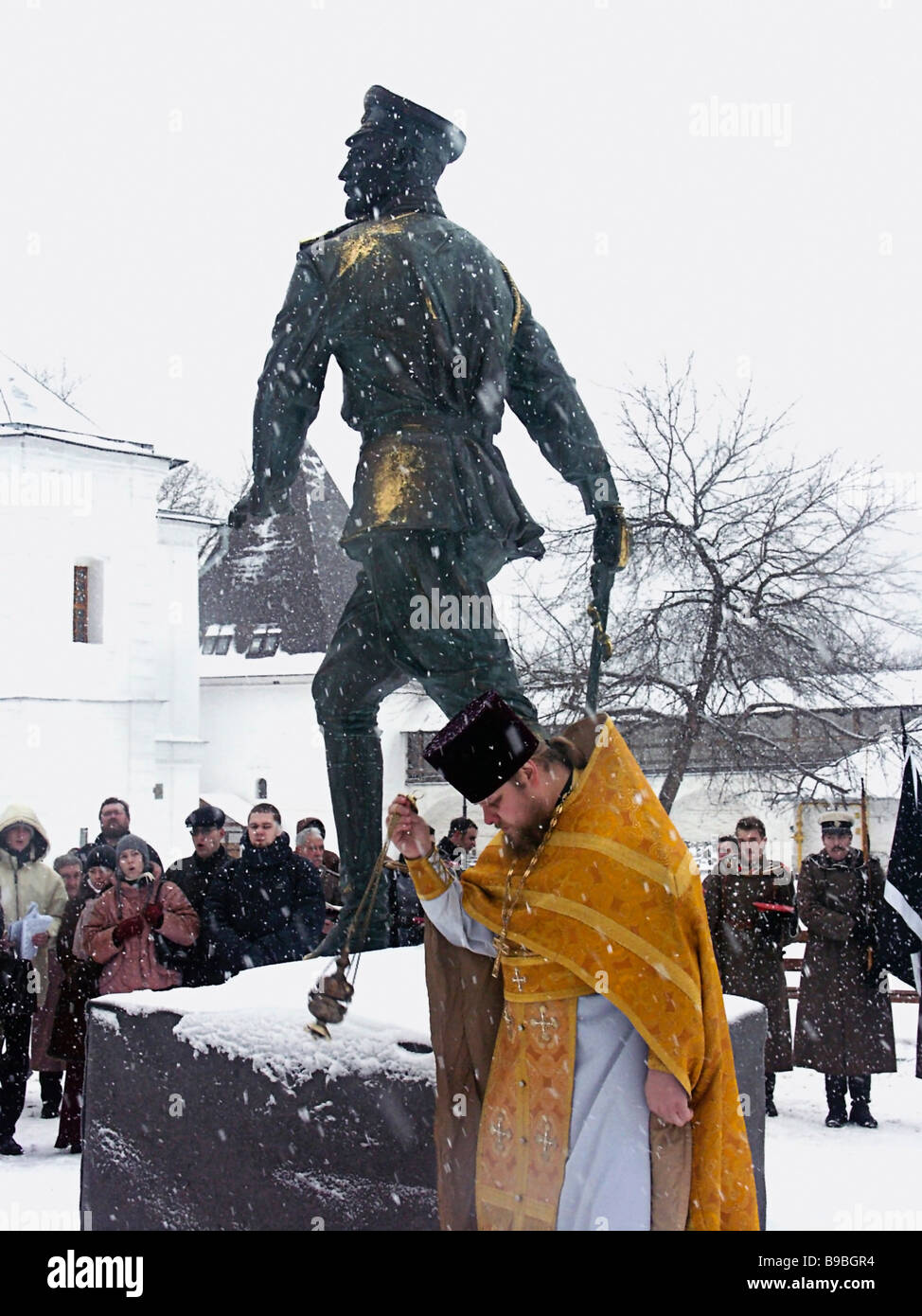 Father Leonid Kalinin blessing a memorial to General Sergei Markov ...