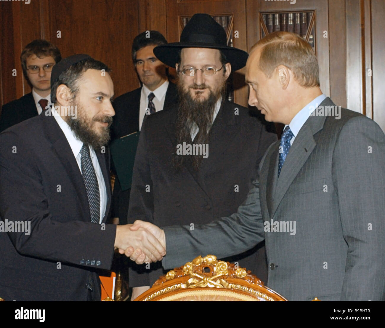 Russian President Vladimir Putin right meeting with Russia s Chief ...