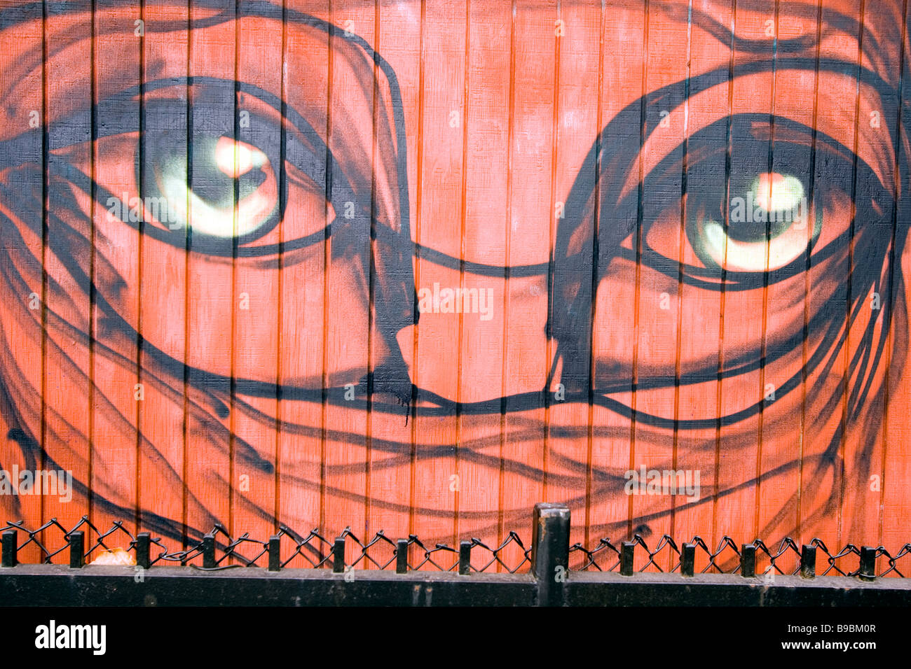eyes - graffiti in downtown Toronto Stock Photo - Alamy