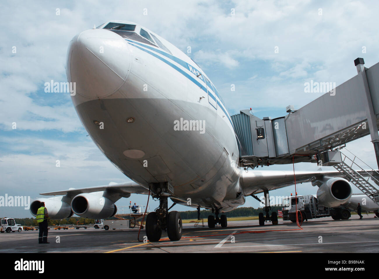 Ilyushin Il 86 Camber passenger airliner belonging to Atlant Soyuz ...