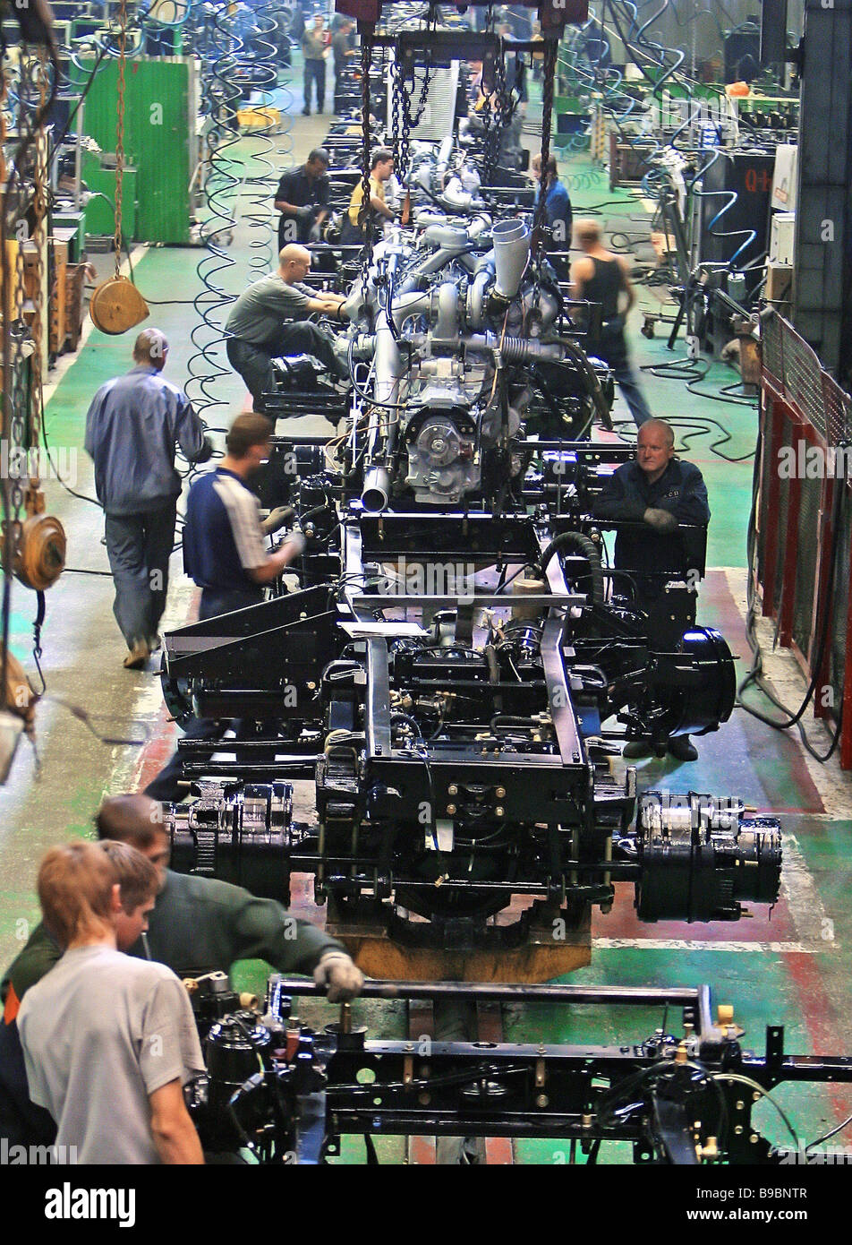 Main assembly line of the Minsk Auto Works Stock Photo - Alamy