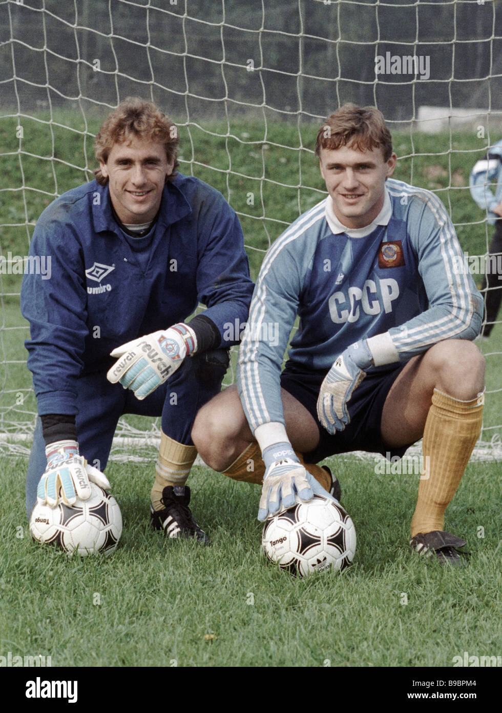 Mikhail Yeryomin right and Alexander Uvarov goalkeepers of the USSR Olympic soccer team Stock ...