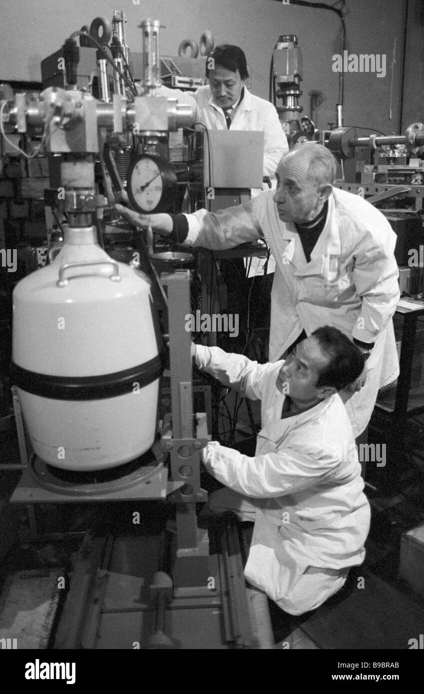 Researchers of neutron physics lab of the Joint Institute for Nuclear ...