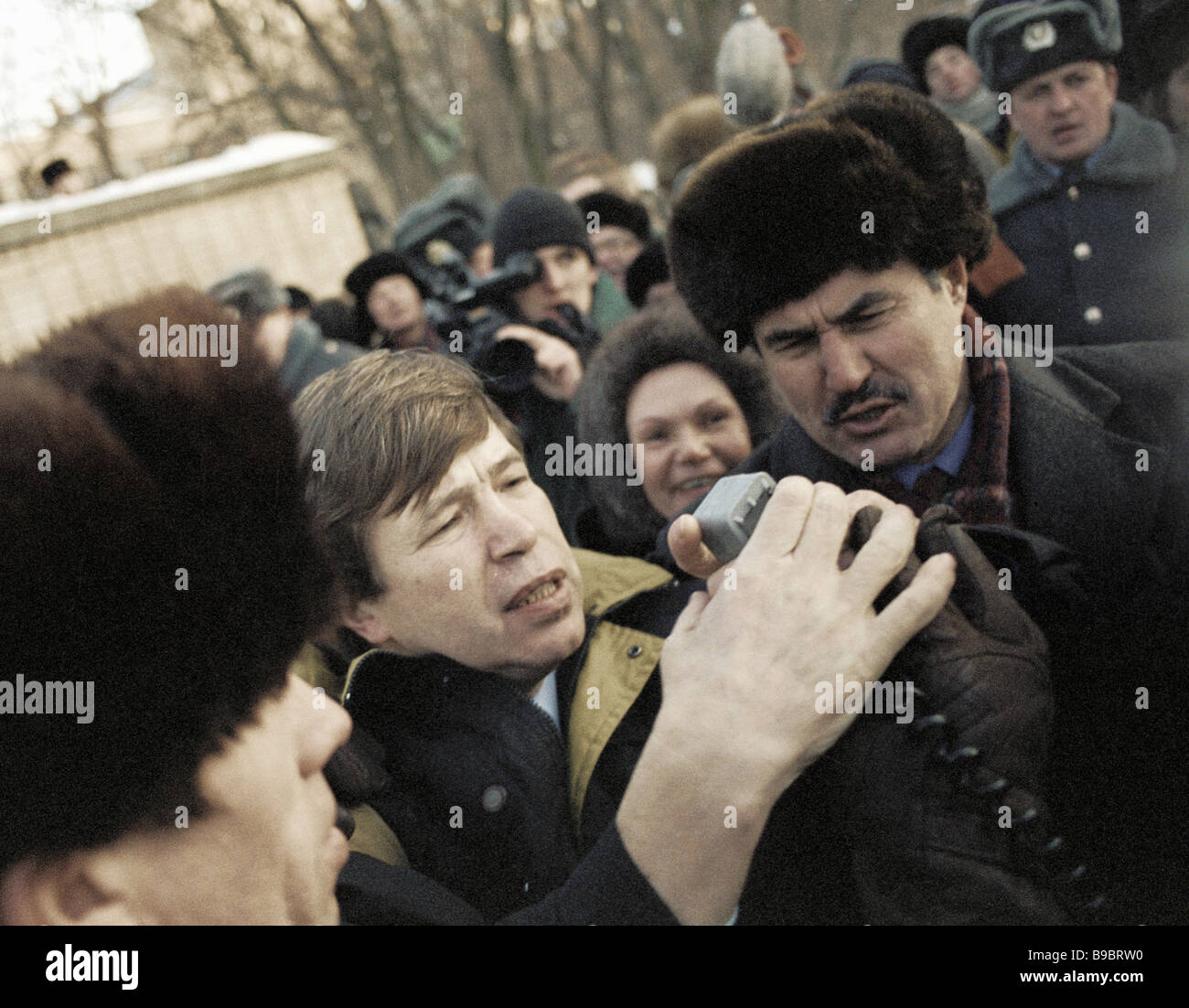 Leader of the Labor Russia movement Viktor Anpilov center at a meeting ...