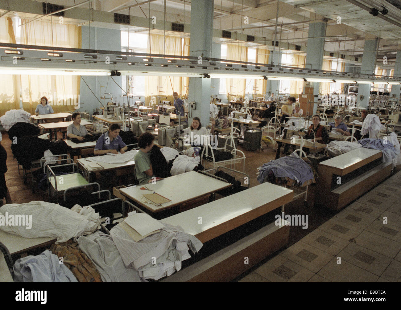 The sewing shop of the Moskva garment factory Stock Photo - Alamy