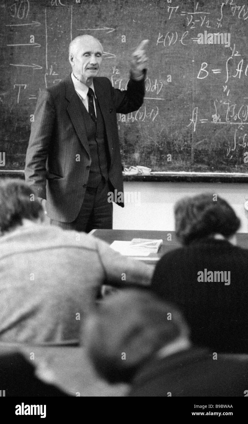 Vladimir Zuyev member of the USSR Academy of Sciences lecturing in the ...
