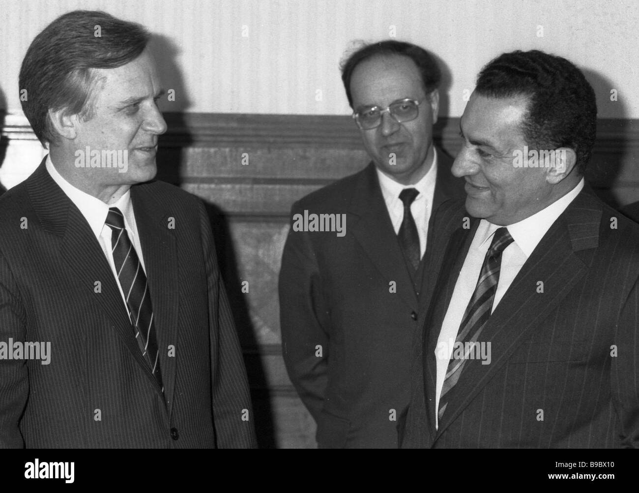 Nikolai Ryzhkov left Politburo member of the Soviet Communist Party ...