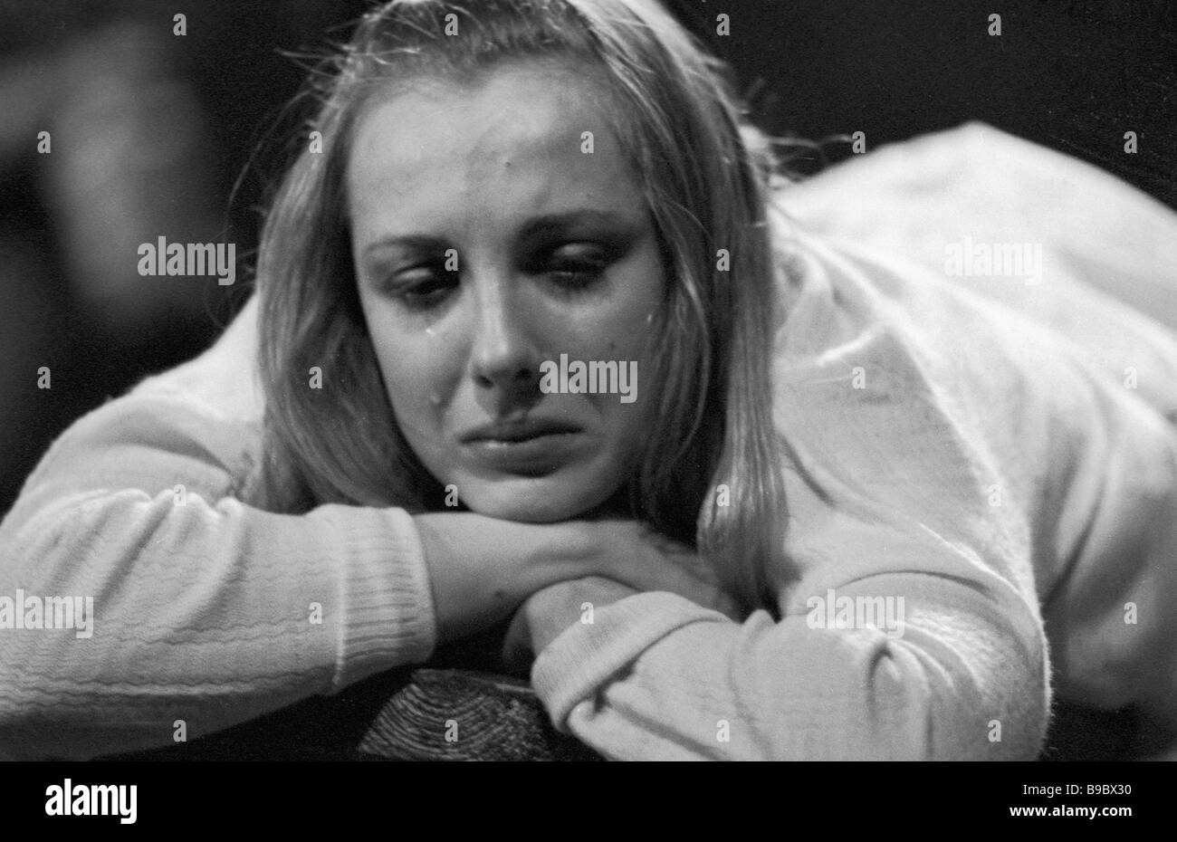 Actress Yelena Yakovleva in the performance A Twin of the Moscow ...