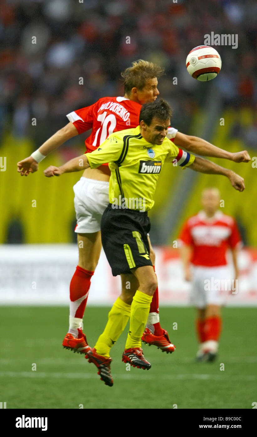 Roman Pavlyuchenko red shirt of Spartak scored the winning goal in the ...