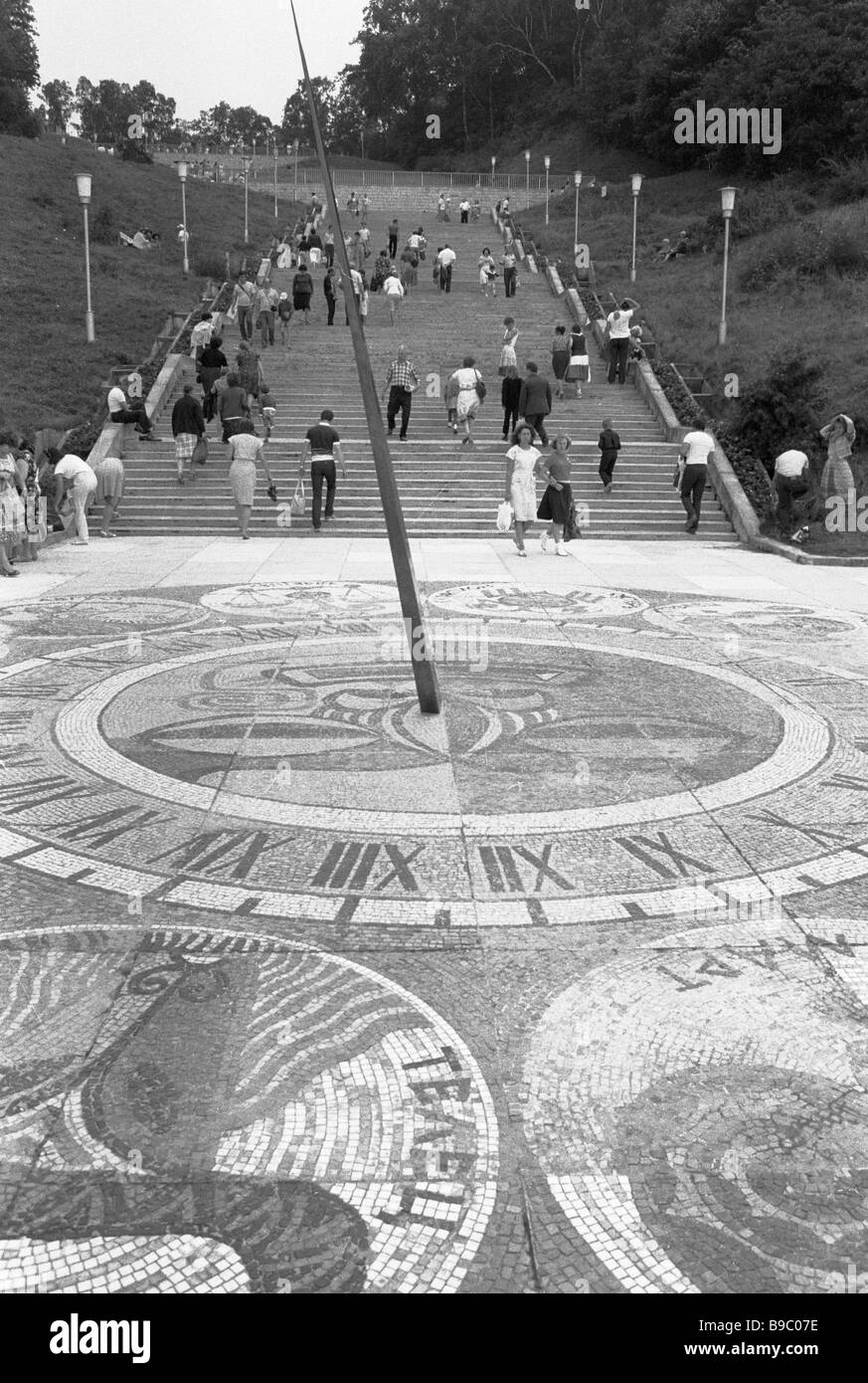 Sundial on a city square Stock Photo - Alamy