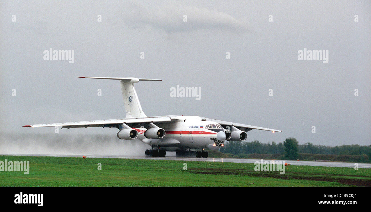 An IL 76 passenger jetliner on the runway of the Ural area s biggest ...