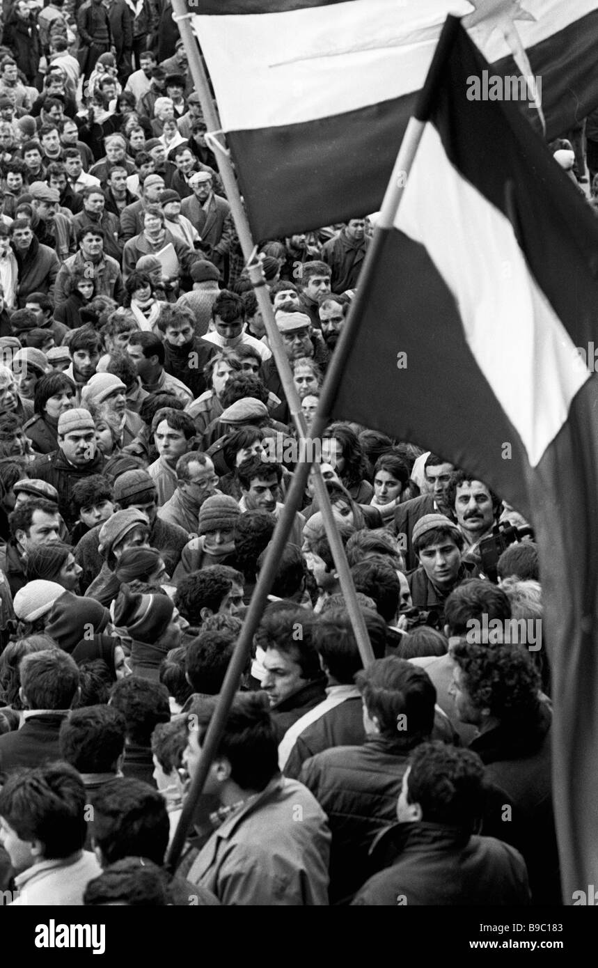 Meeting in support of the congress of the Georgian Socio Democratic ...