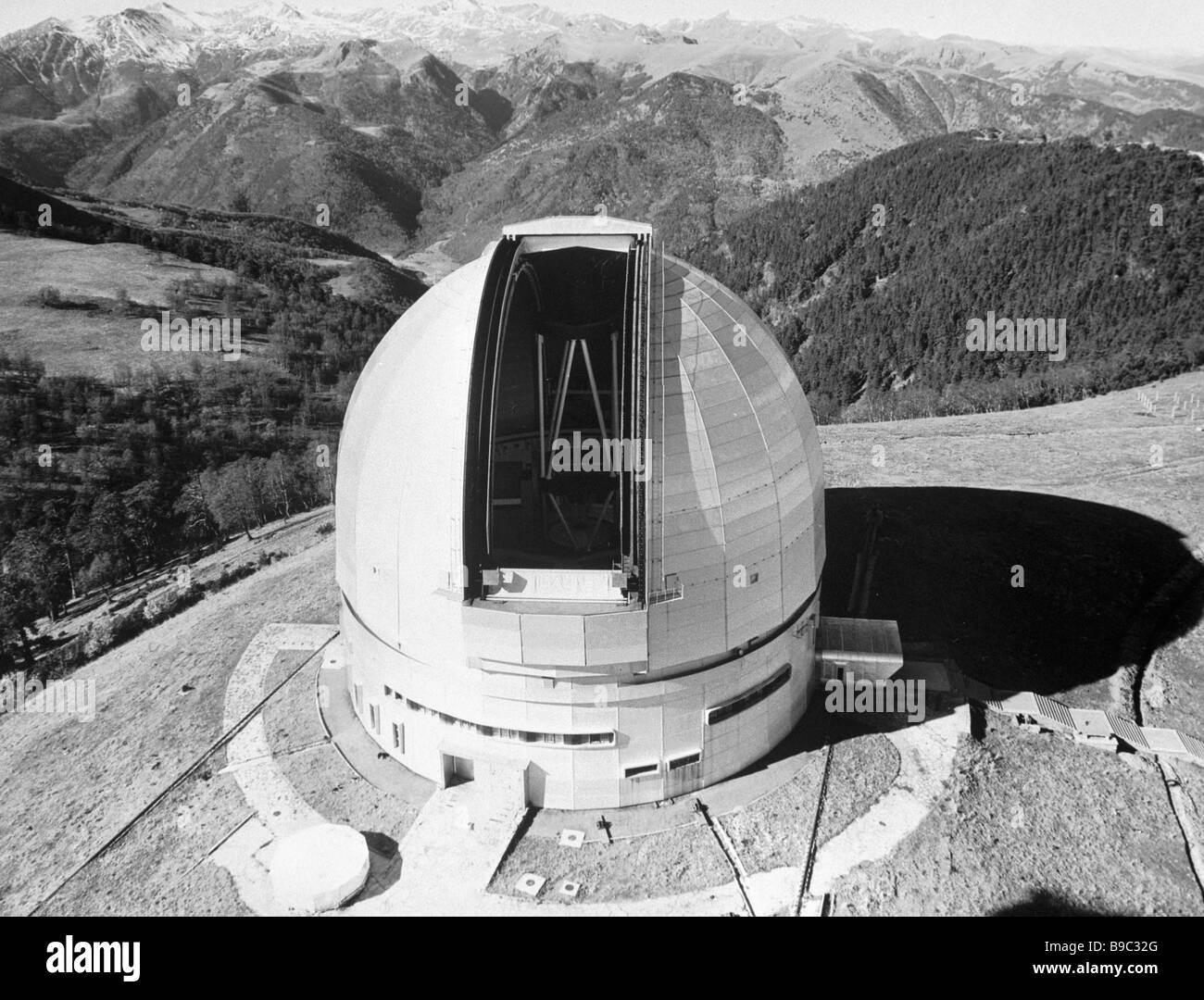 BTA 6 optical telescope of the Zelenchuk astrophysical observatory ...