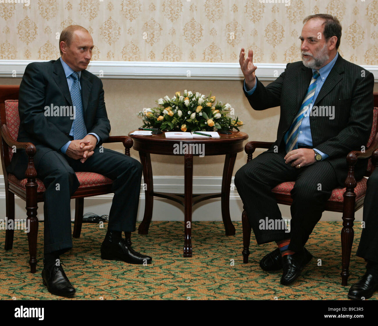 Russian President Vladimir Putin and Chairman of the De Beers Group ...