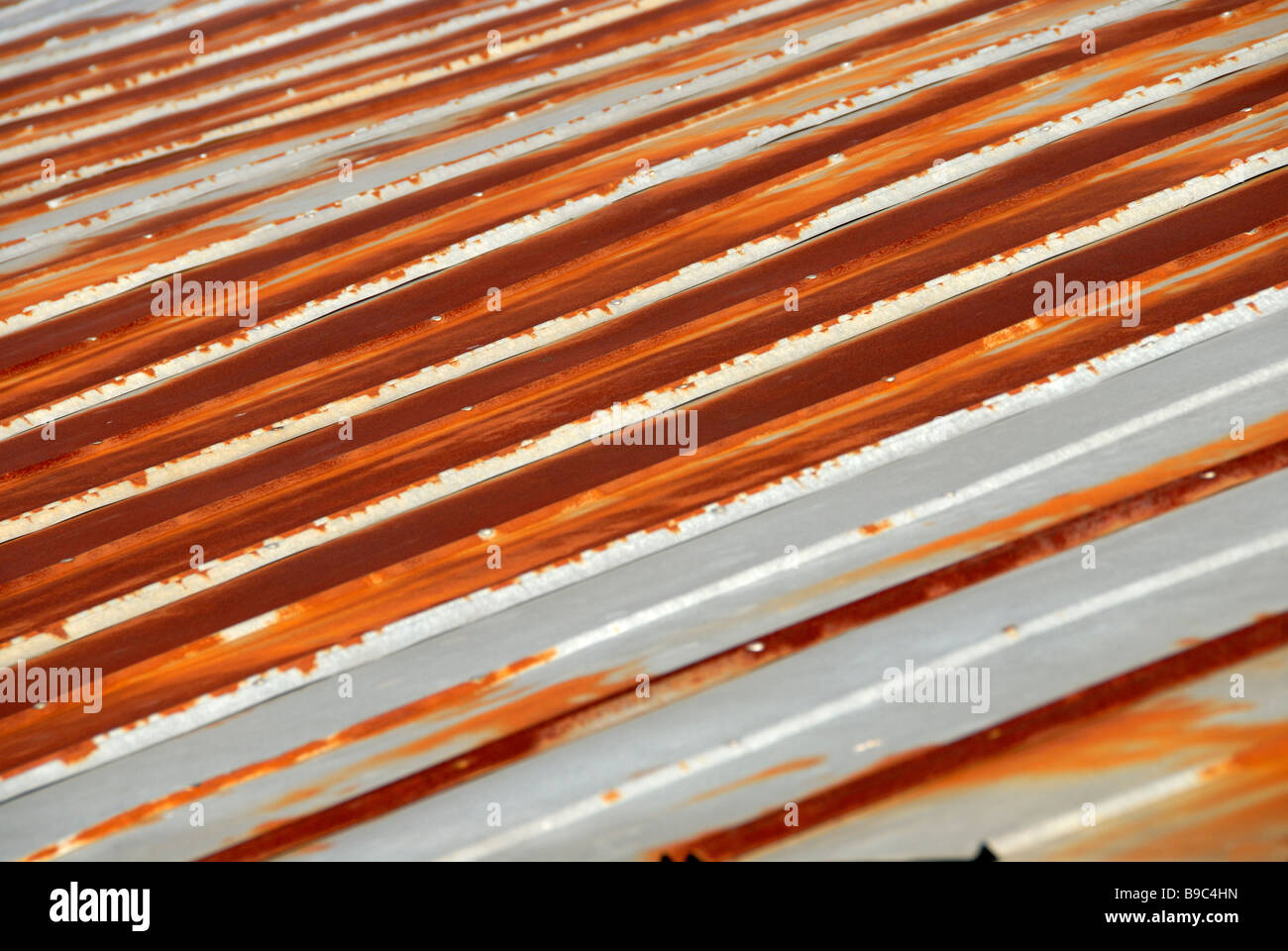 Rusted metal roof hi-res stock photography and images - Alamy