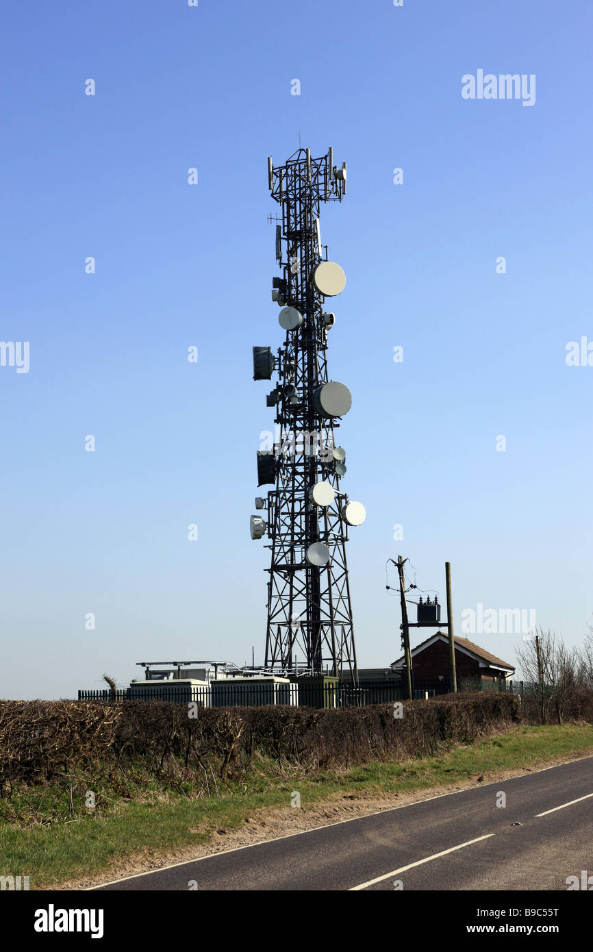 Bolted trusses hi-res stock photography and images - Alamy