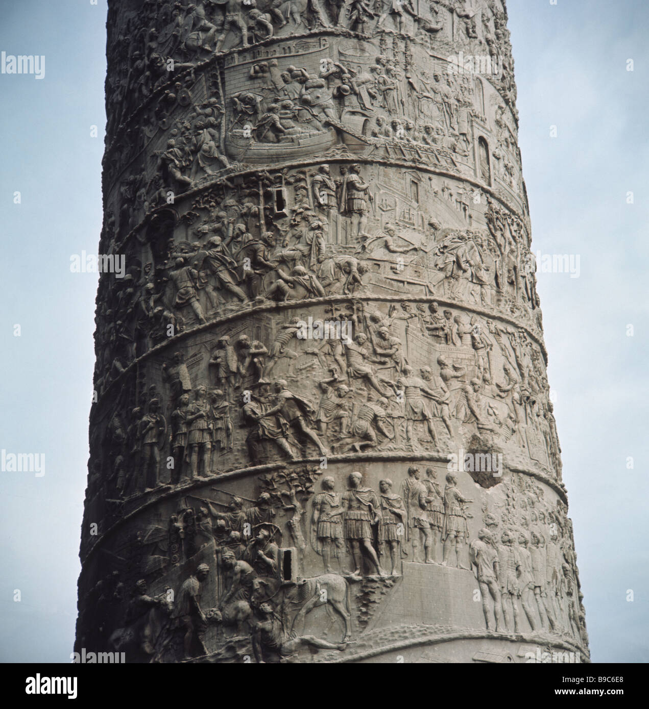 IT261-10 FHC Rome Trajans Column erected in 1st century AD scenes of ...