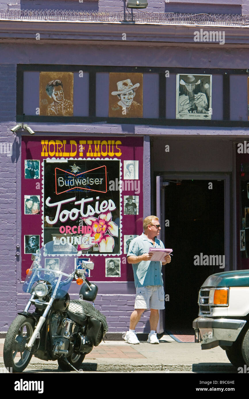 Tootsie's Orchid Lounge bar and music venue Nashville Tennessee USA ...