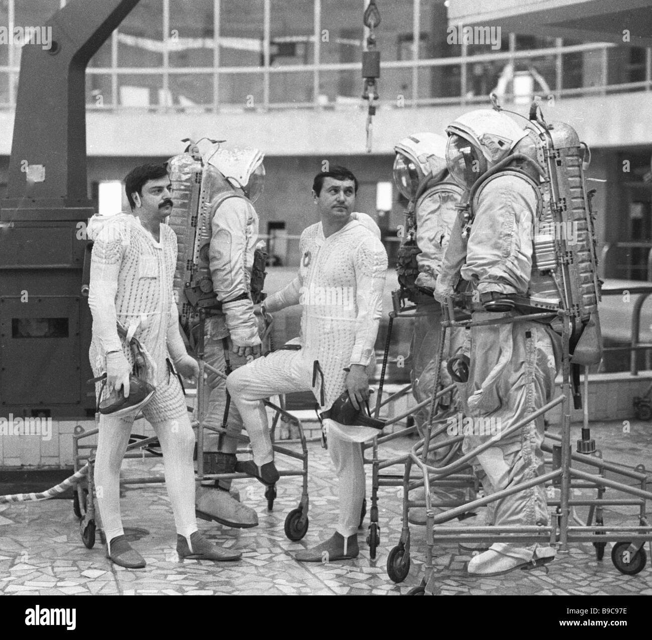 Soyuz TM 4 crew members flight engineer Musa Manarov left and ...