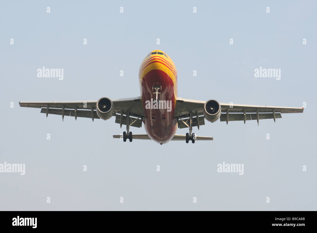 Dhl aircraft hi-res stock photography and images - Alamy