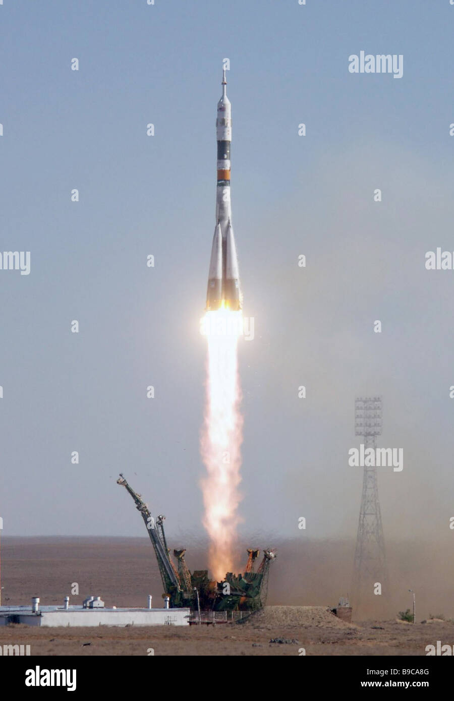 Soyuz TMA 9 spacecraft lifts off atop Soyuz FG launch vehicle from ...