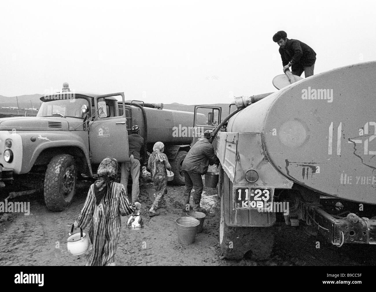 Cars with drinking water for the residents of the Sargazan kishlak in ...