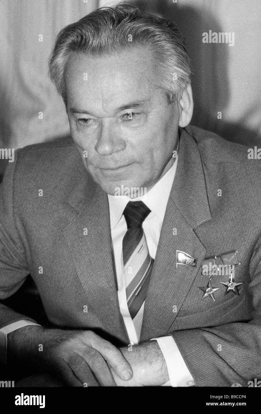 Mikhail Kalashnikov Stock Photos & Mikhail Kalashnikov Stock Images - Alamy