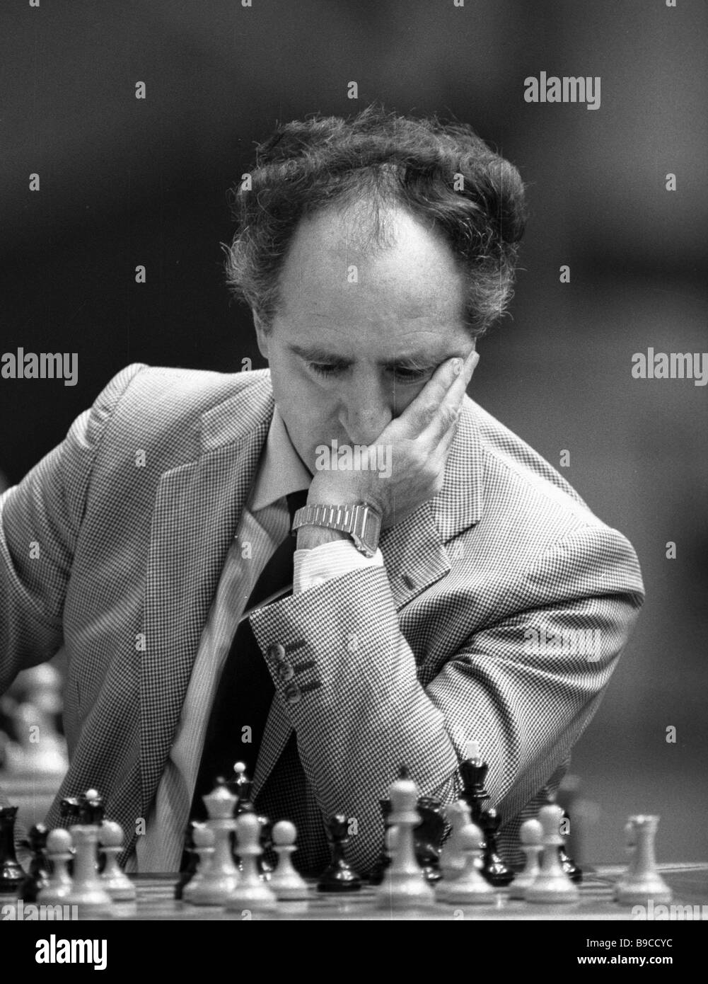 International grandmaster Lev Polugayevsky at the 50th USSR Chess ...