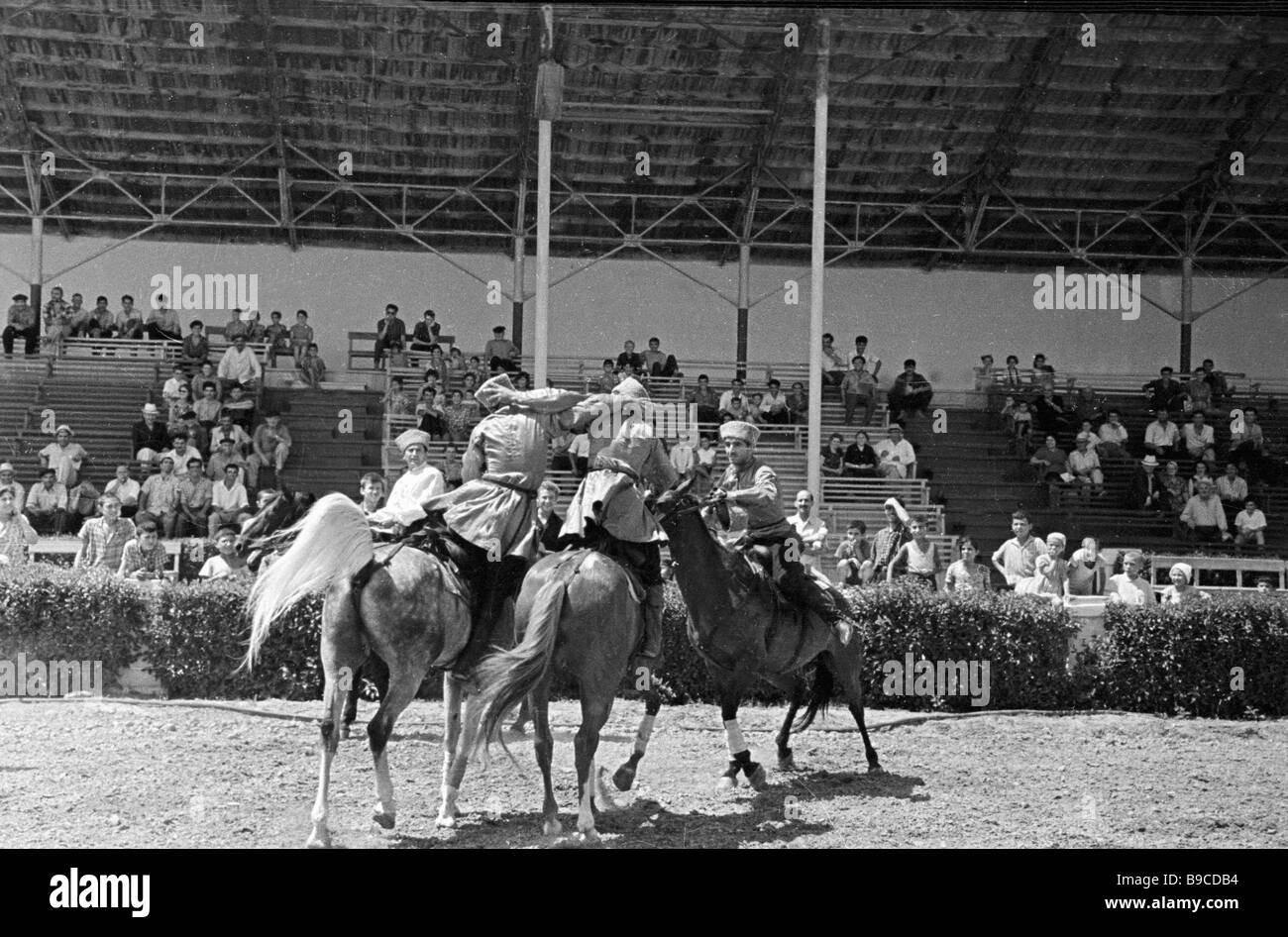 The papakh oyunu national Azerbaijani game snatch my Cossack hat Stock ...