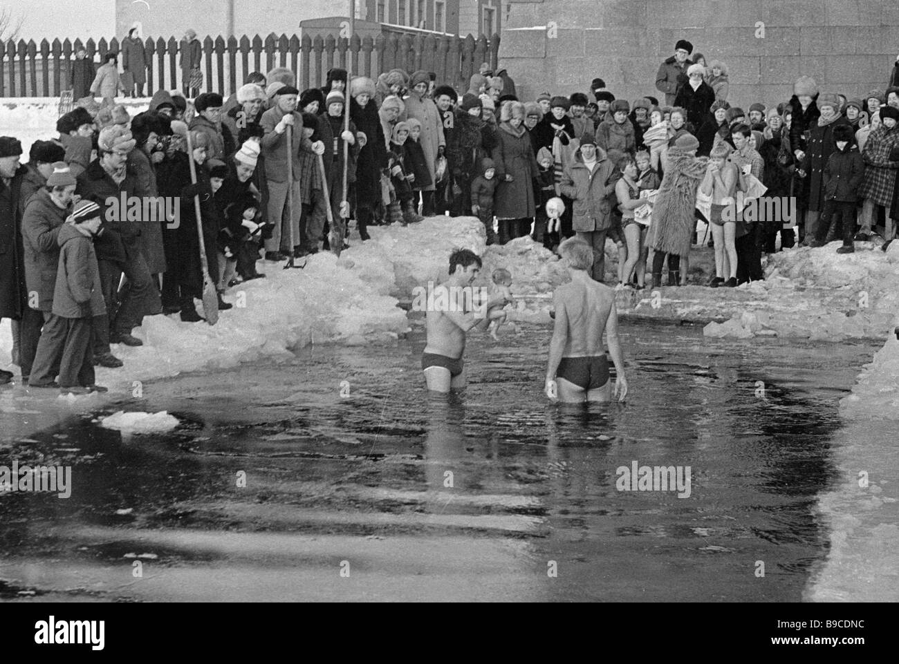 The Swimming Hole' Black and White Stock Photos & Images - Alamy