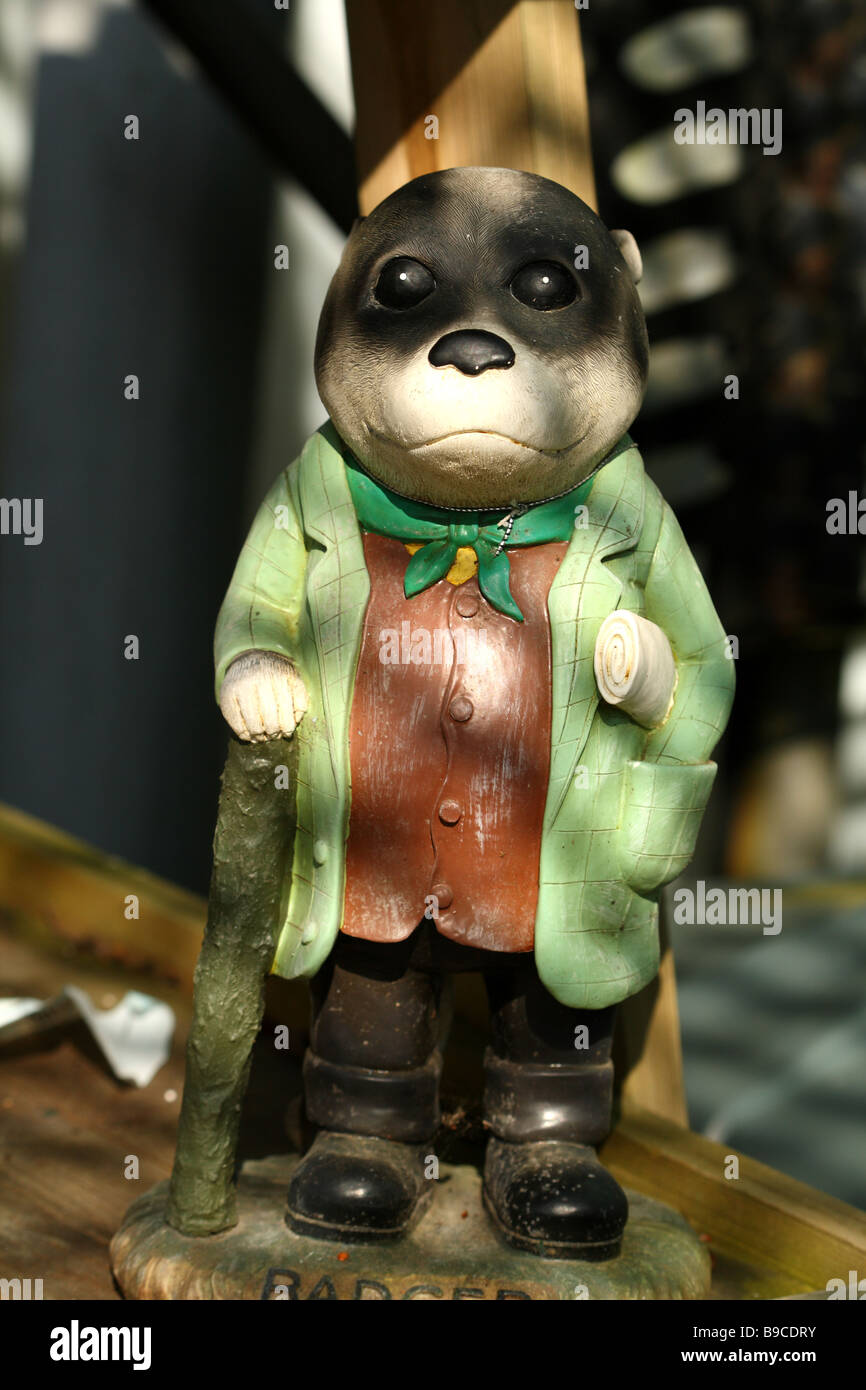 The wind in the willows hi-res stock photography and images - Alamy