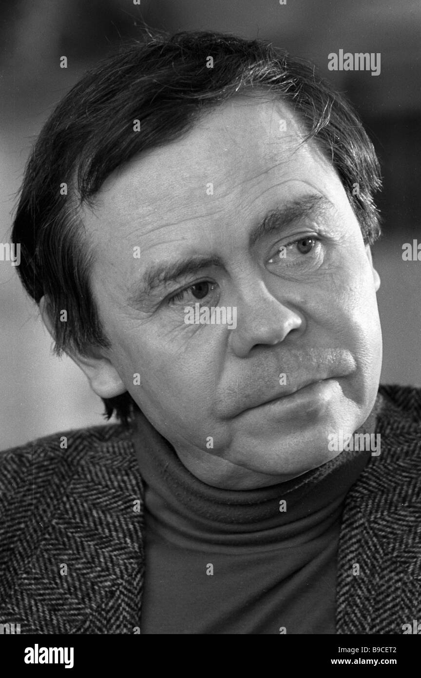 Soviet writer Valentin Rasputin Stock Photo - Alamy