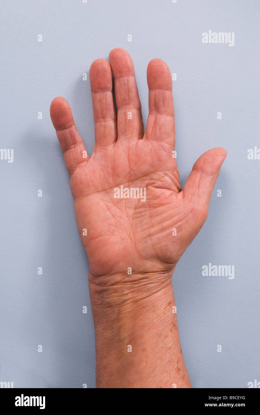 Old lady 70 years old hand hi-res stock photography and images - Alamy