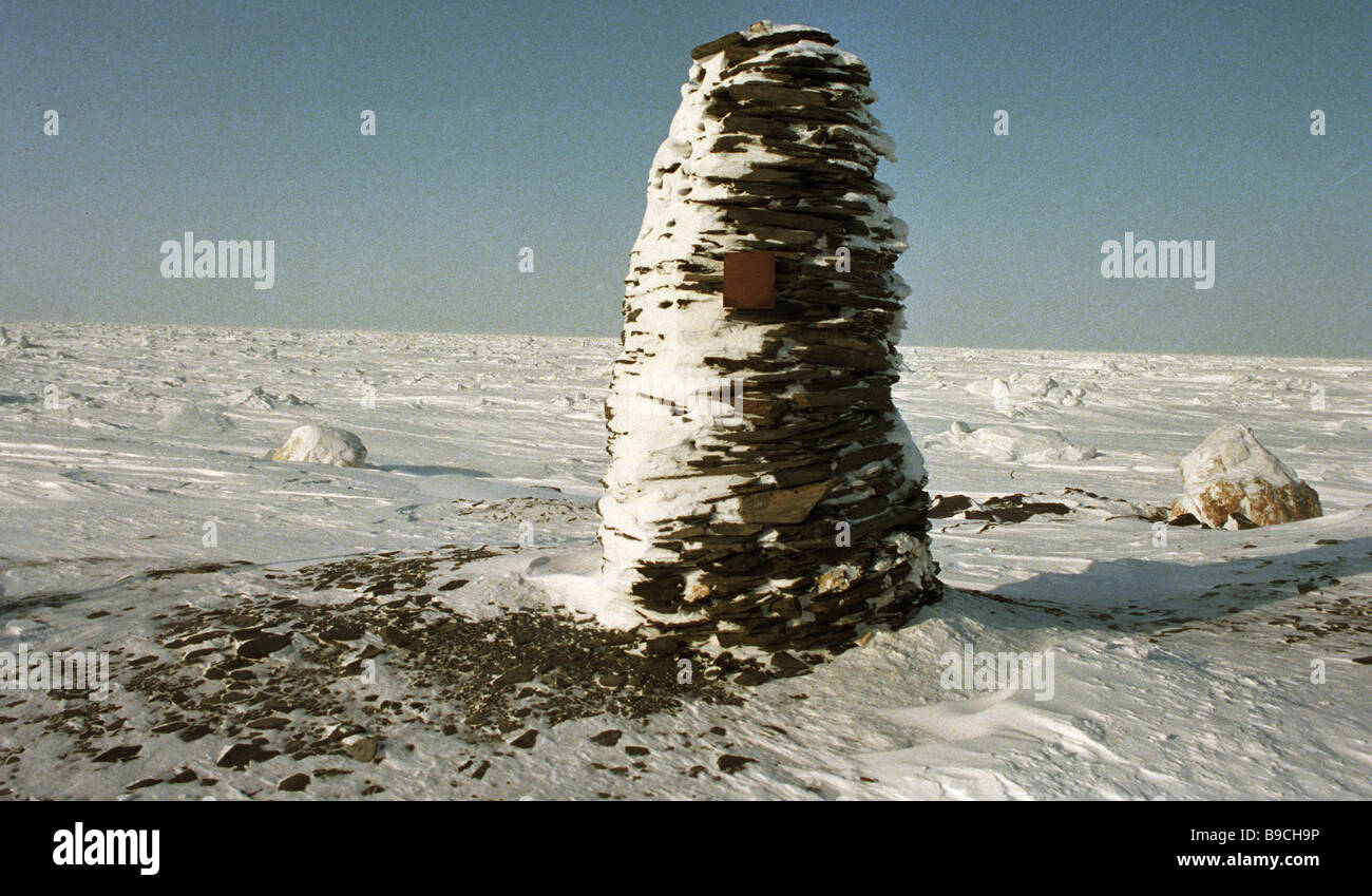 Memorial sign of boulders left by Norwegian researcher Roald Amundsen ...