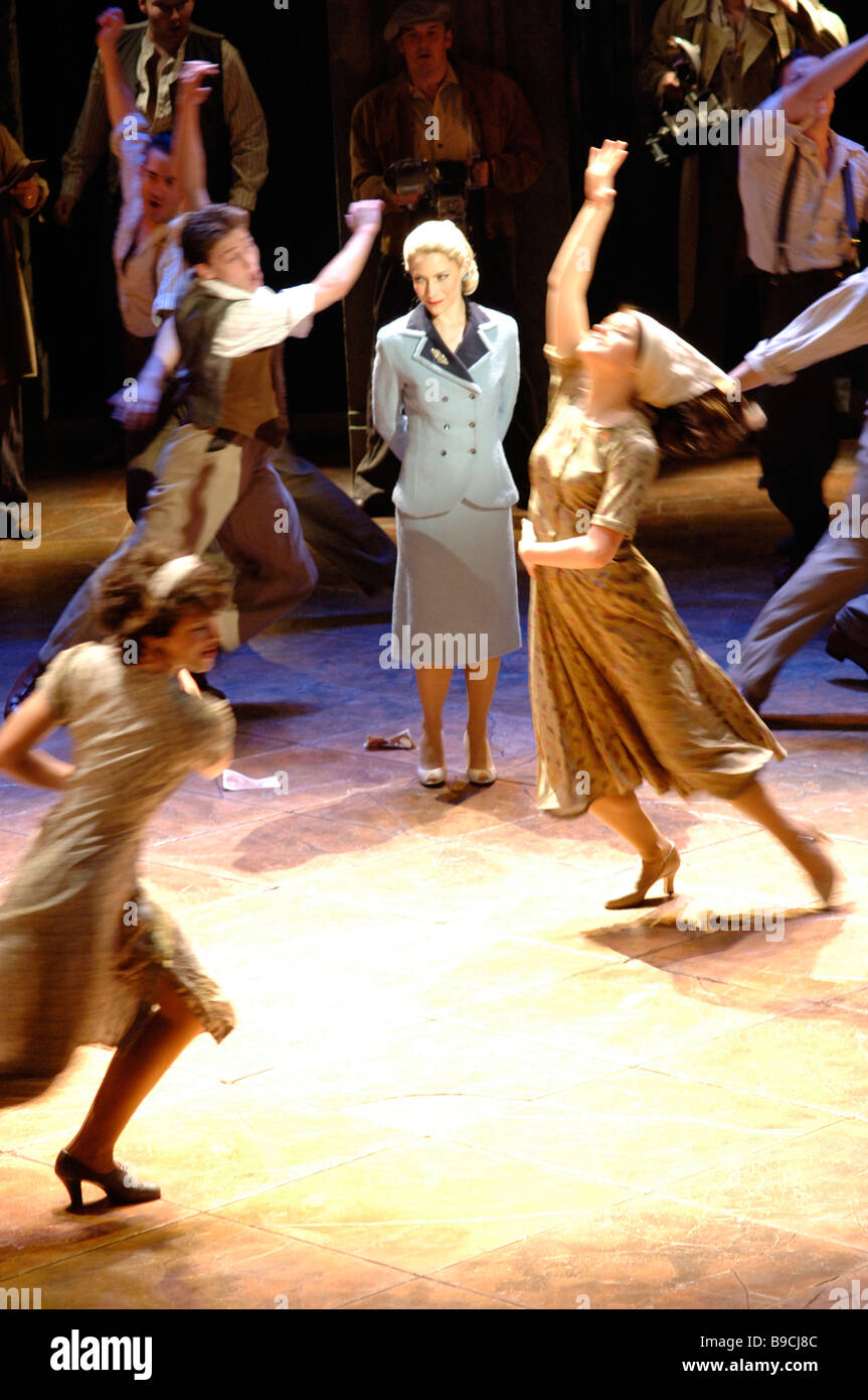 Evita. Starring Elena Rogers, Philip Quast and Matt Rawle Stock Photo ...