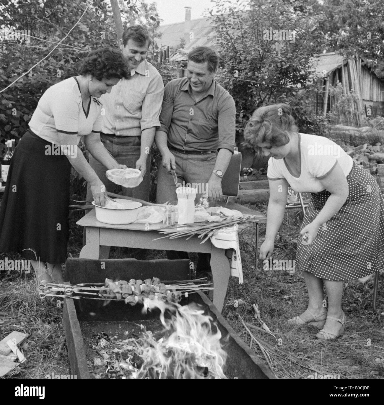 Hero of the Soviet Union and flight engineer Alexander Alexandrov left ...