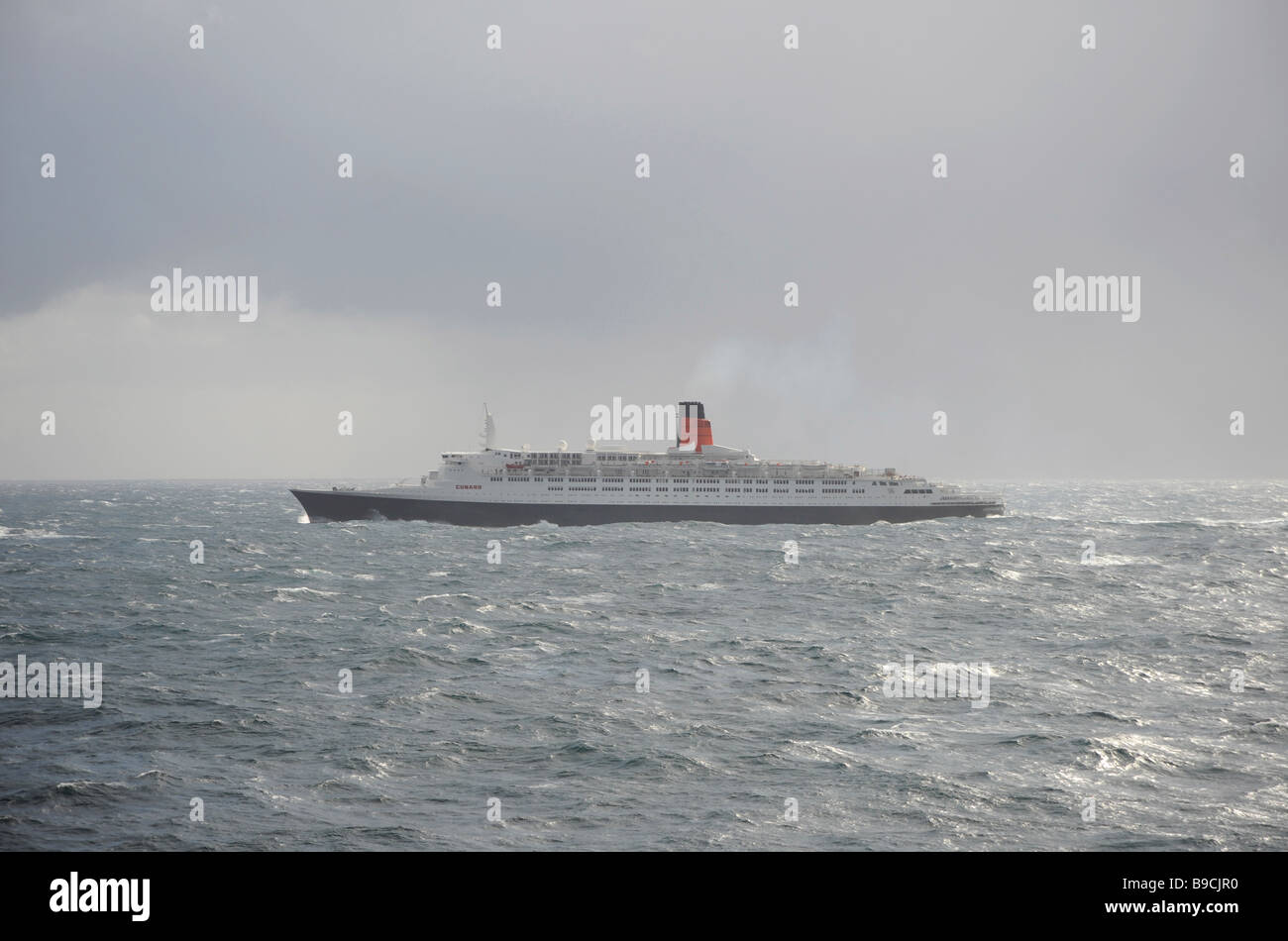 The QE2 Queen Elizabeth II ocean liner crosses the Atlantic for the ...