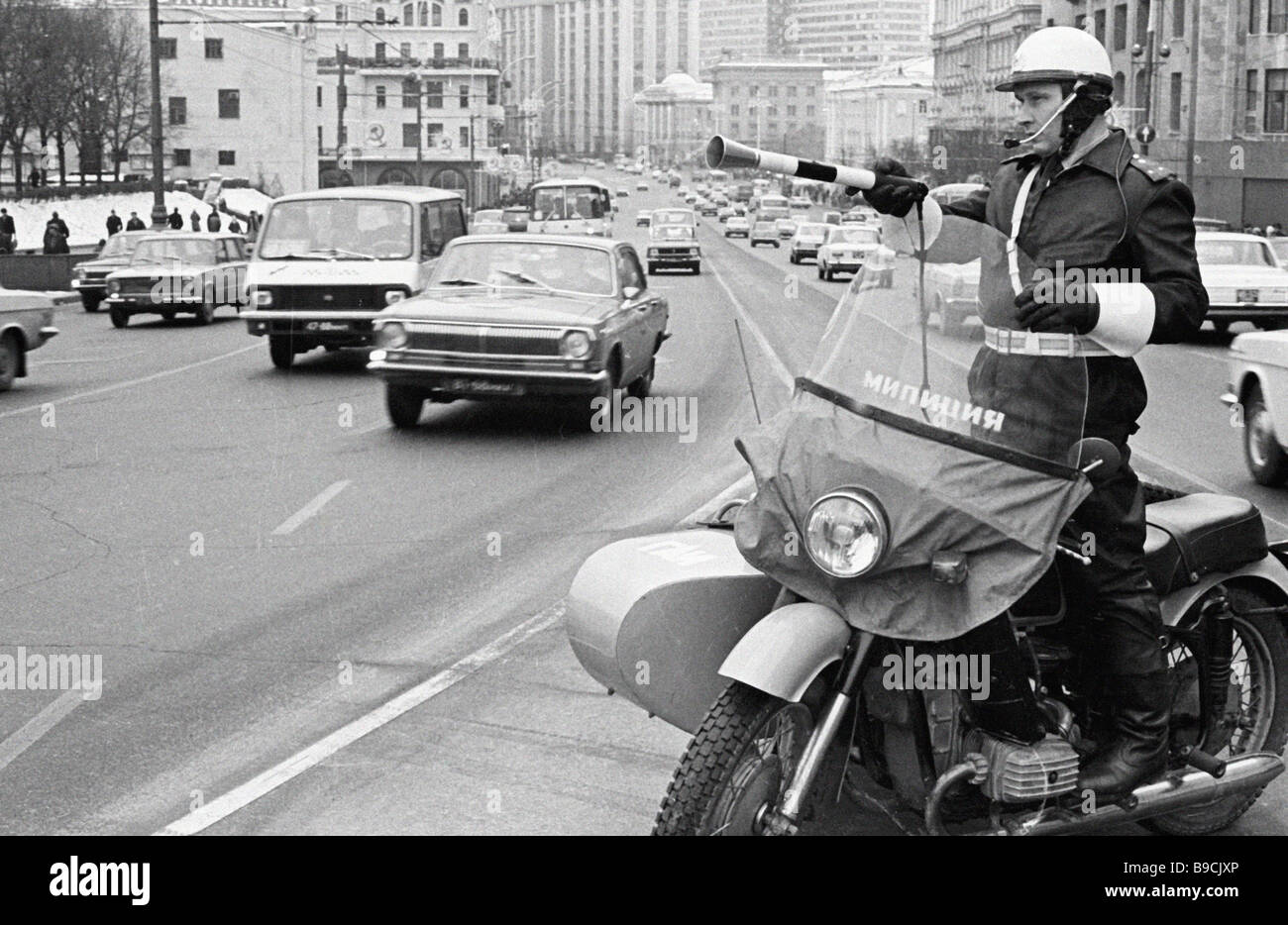 Traffic police inspector at work Stock Photo - Alamy