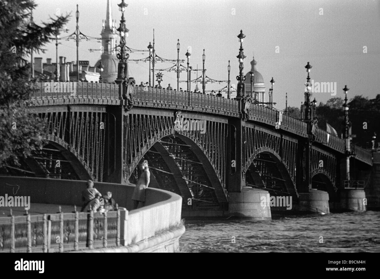 Kirov Bridge in Leningrad Stock Photo - Alamy
