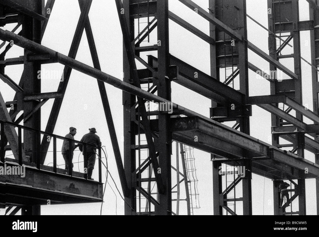 Workers at the construction of Smolenskaya nuclear power plant Stock ...