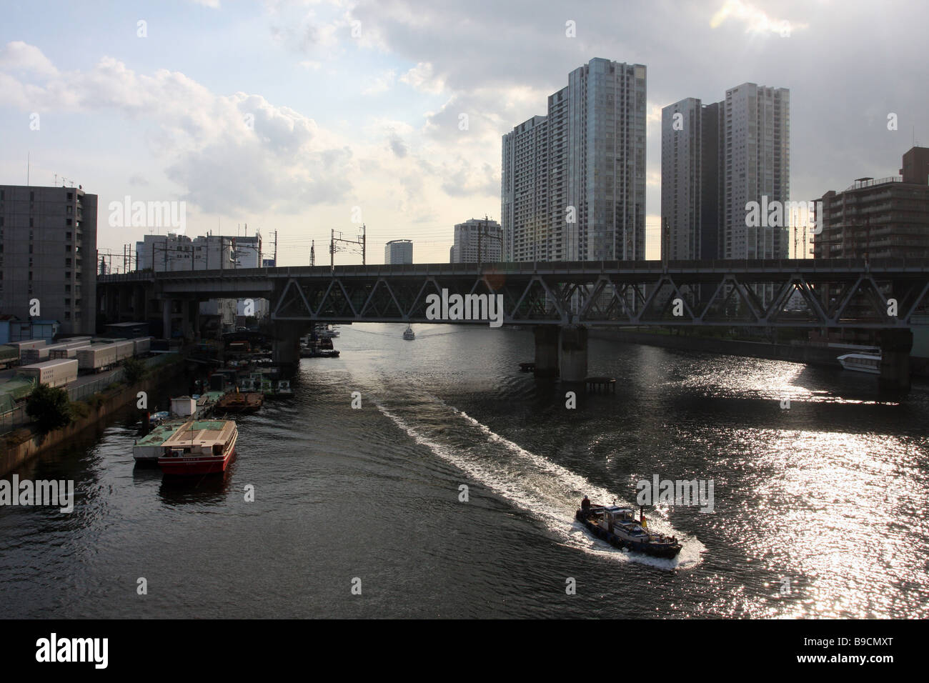 Tokyo river hi-res stock photography and images - Alamy