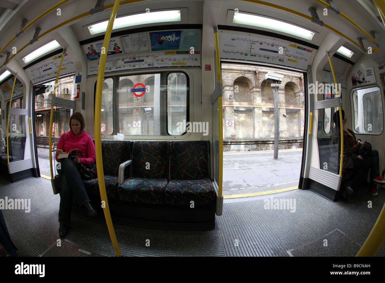 London tube train Stock Photo - Alamy
