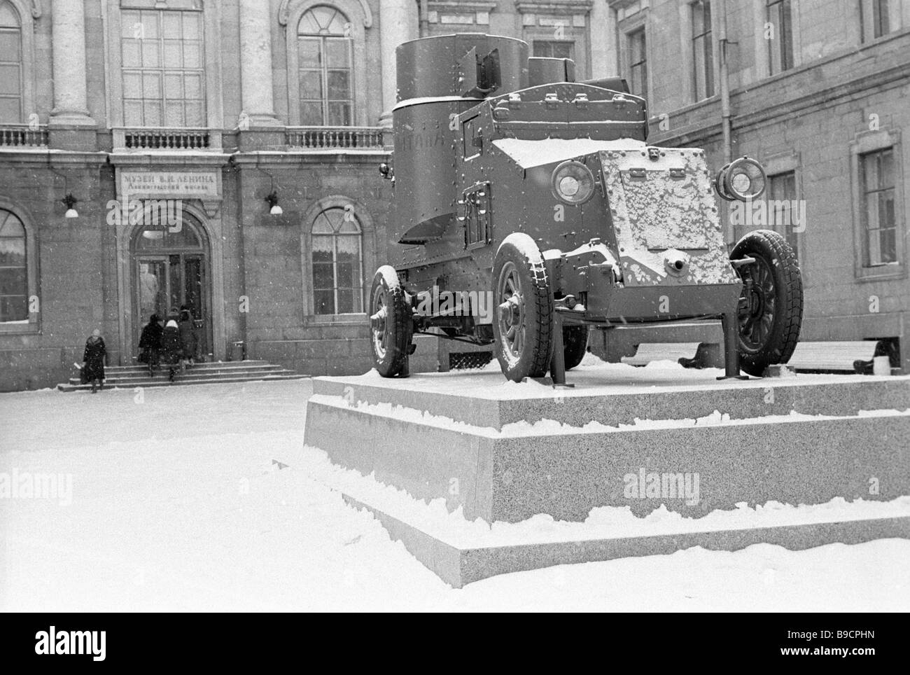Armored car beside the building of Leningrad s branch of the Central ...