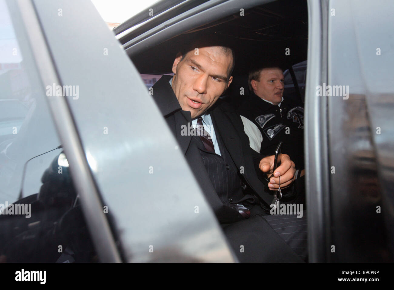 Russian Nikolai Valuyev the world WBA super heavyweight champion in the ...