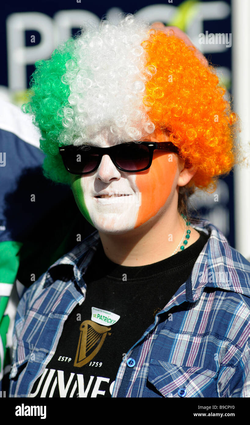 Irish community birmingham hi-res stock photography and images - Alamy