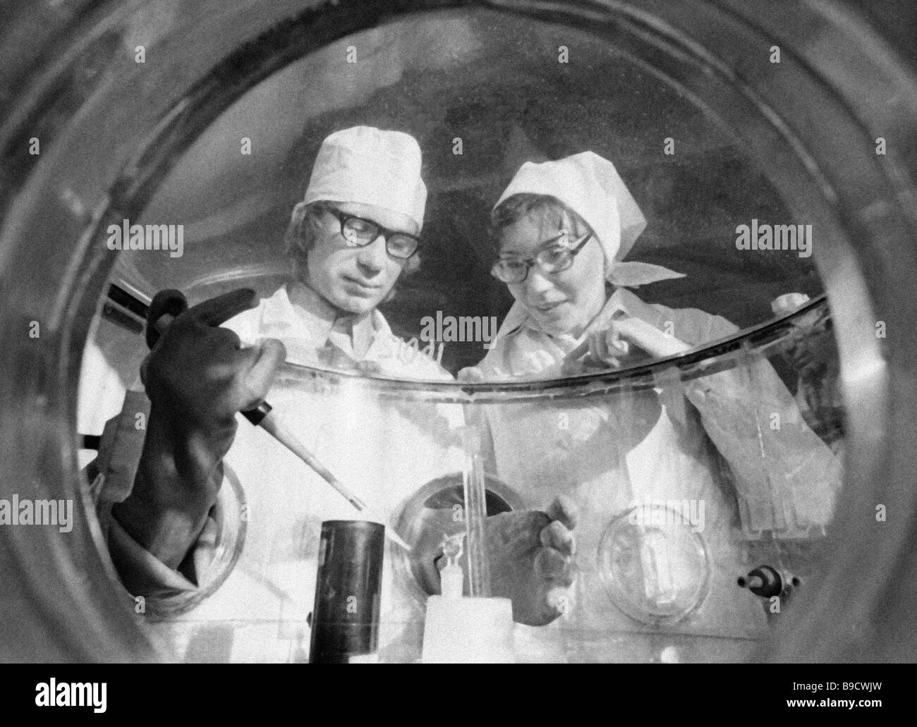 An experiment on at the Plant Physiology and Biology Institute isotope ...