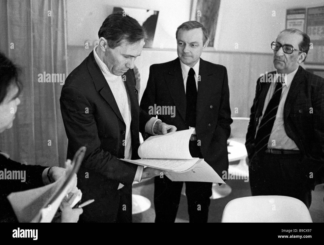 Left to right director actor and writer Vasily Shukshin People s Artist ...